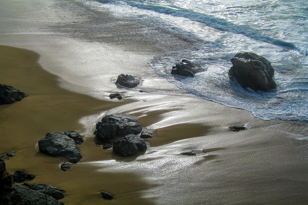 Wave Rocks Reflections | McGaw Graphics