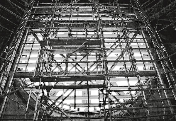 Inside Clock (b/w) | McGaw Graphics